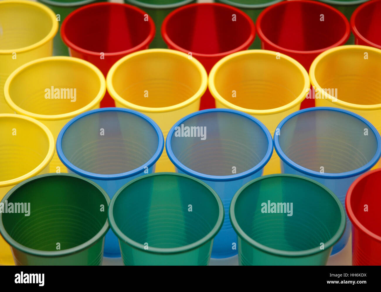 Various colour plastic cups Stock Photo - Alamy