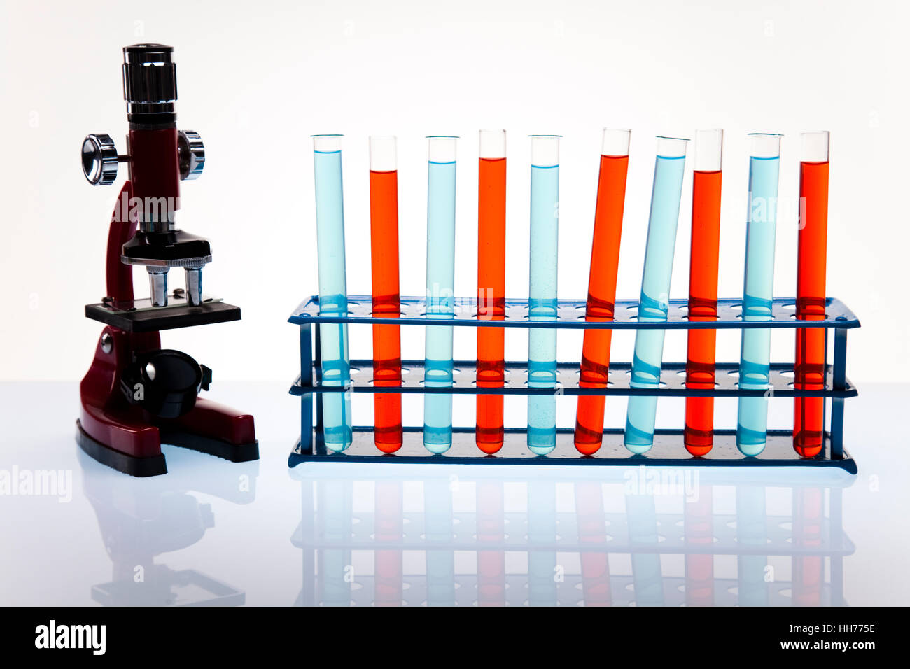 glass, chalice, tumbler, experiment, research, laboratory, equipment ...