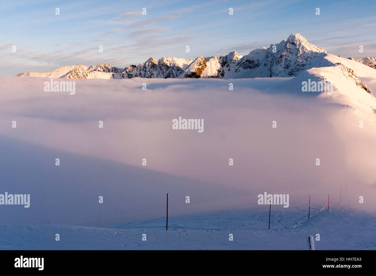 Big mountain peaks hi-res stock photography and images - Alamy
