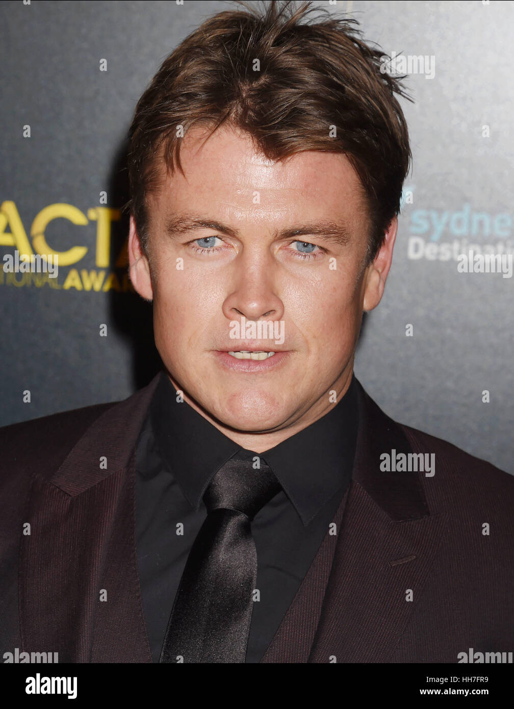 Luke hemsworth hi-res stock photography and images - Alamy