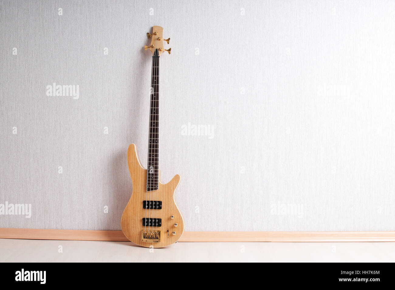 object, single, music, sound, art, musical, modern, modernity, wood ...