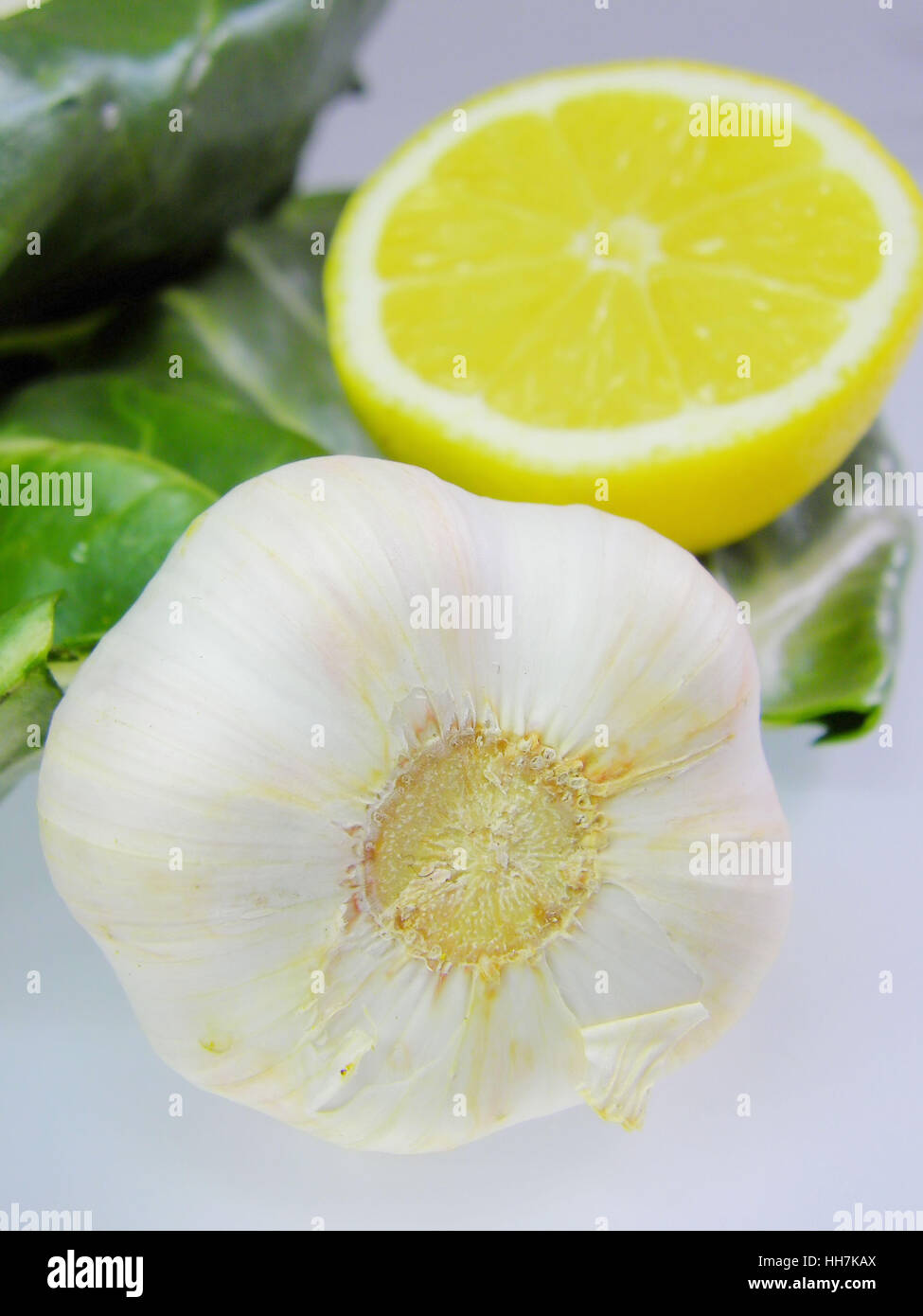 garlic with lemon Stock Photo - Alamy
