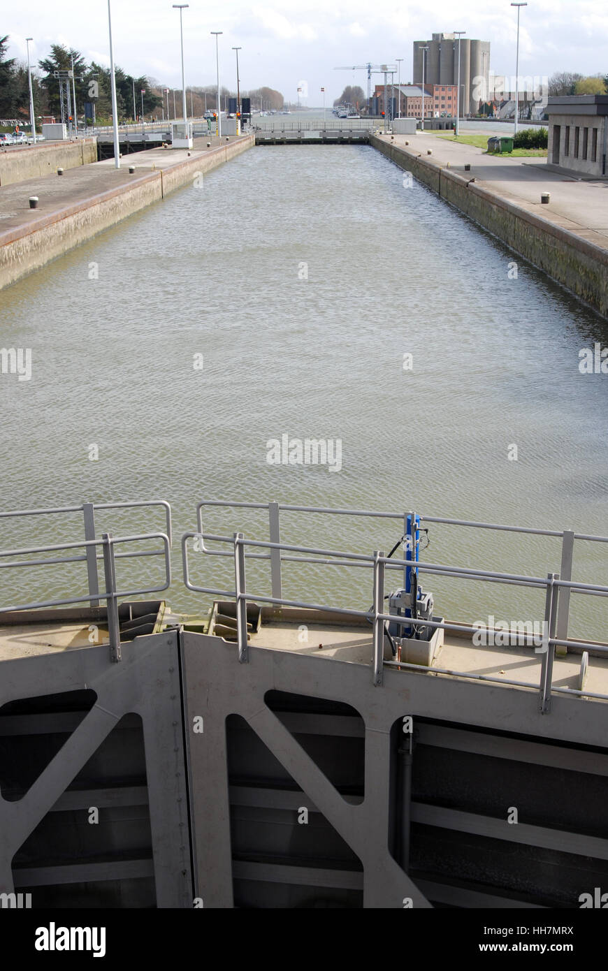 Hydraulic Lock Gate High Resolution Stock Photography and Images - Alamy