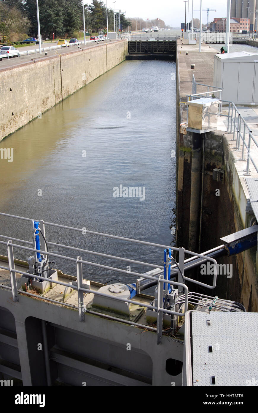 canal, lock, navigation, goal, passage, gate, archgway, gantry ...