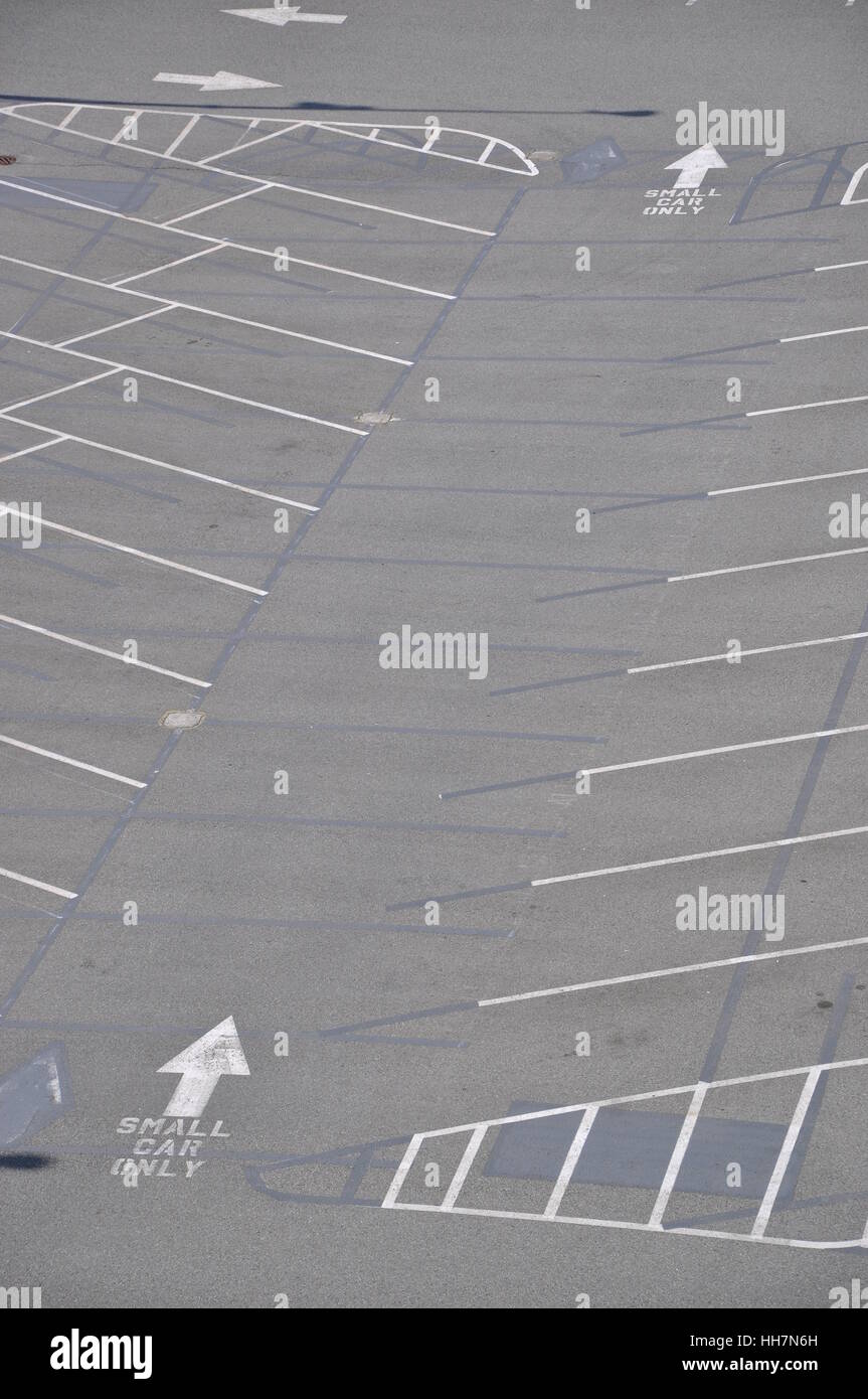sign, signal, traffic, transportation, asphalt, empty, parking, arrow ...