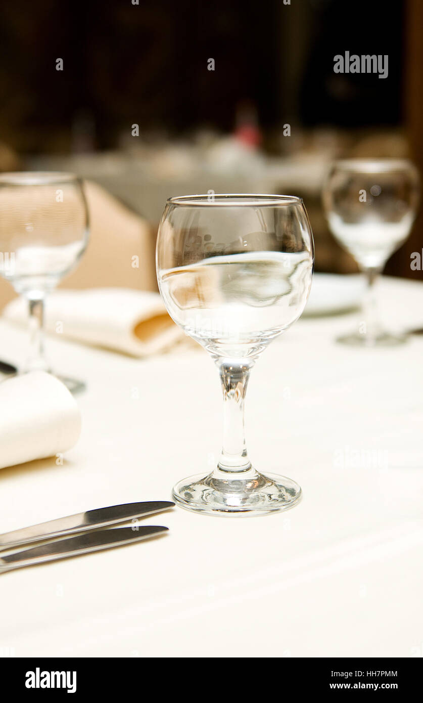 restaurant, glass, chalice, tumbler, drink, drinking, bibs, room ...