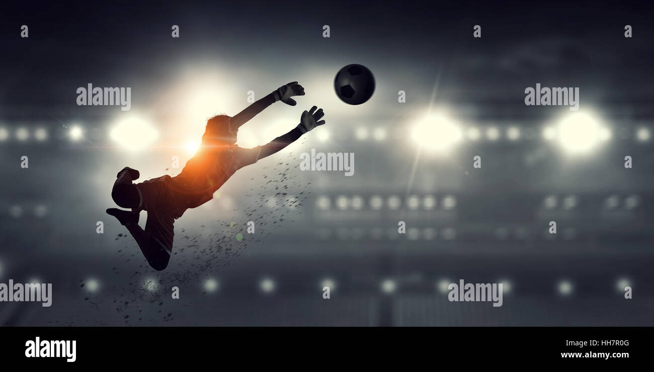 Football silhouette catching hi-res stock photography and images - Alamy
