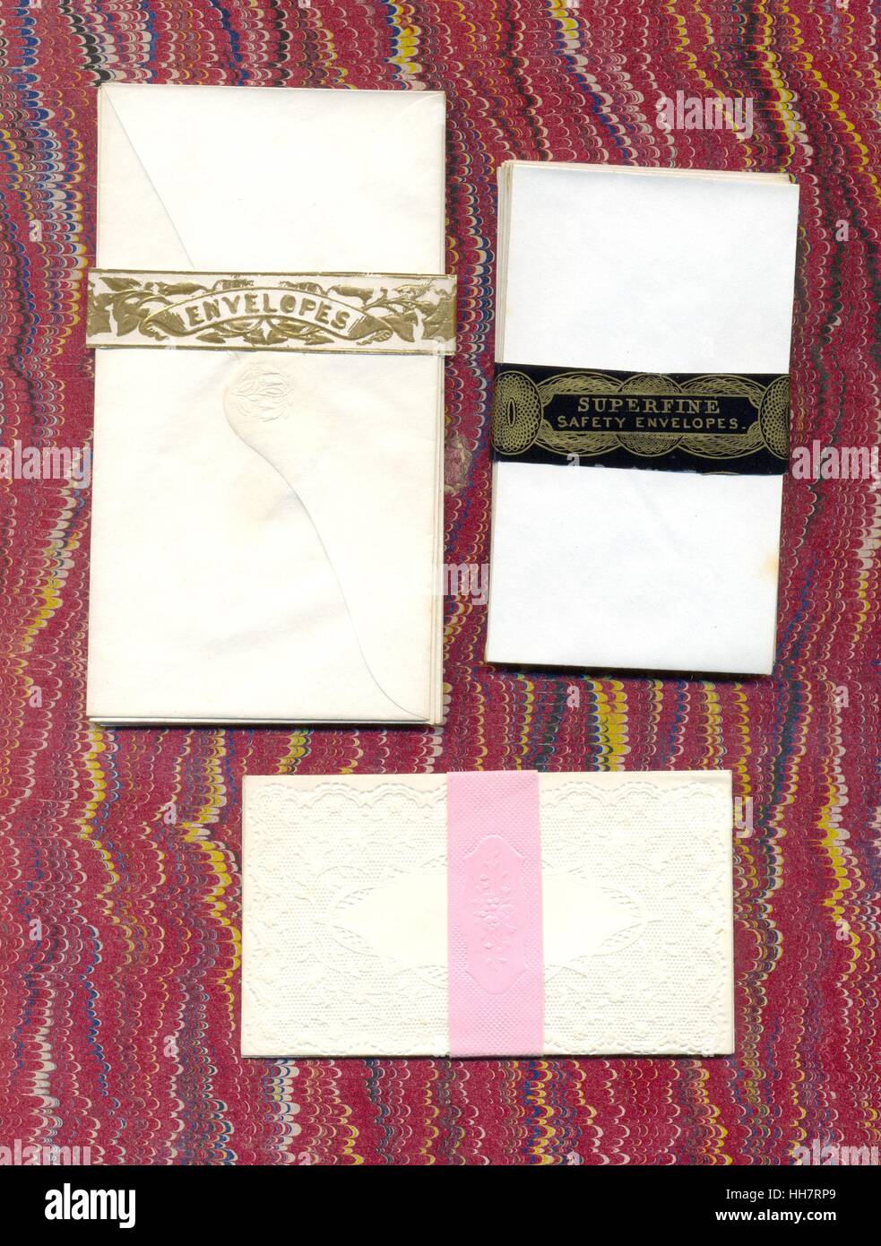 Endpapers hi-res stock photography and images - Alamy