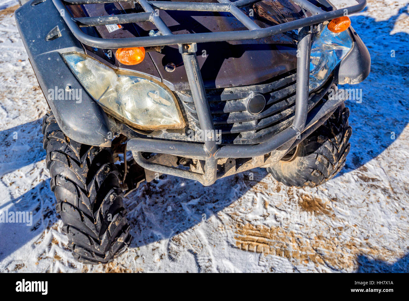 Quadra island cycle hi-res stock photography and images - Alamy