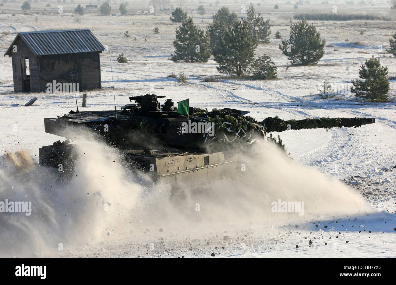 Torgelow, Germany. 17th Jan, 2017. A German Bundeswehr Leopard tank ...