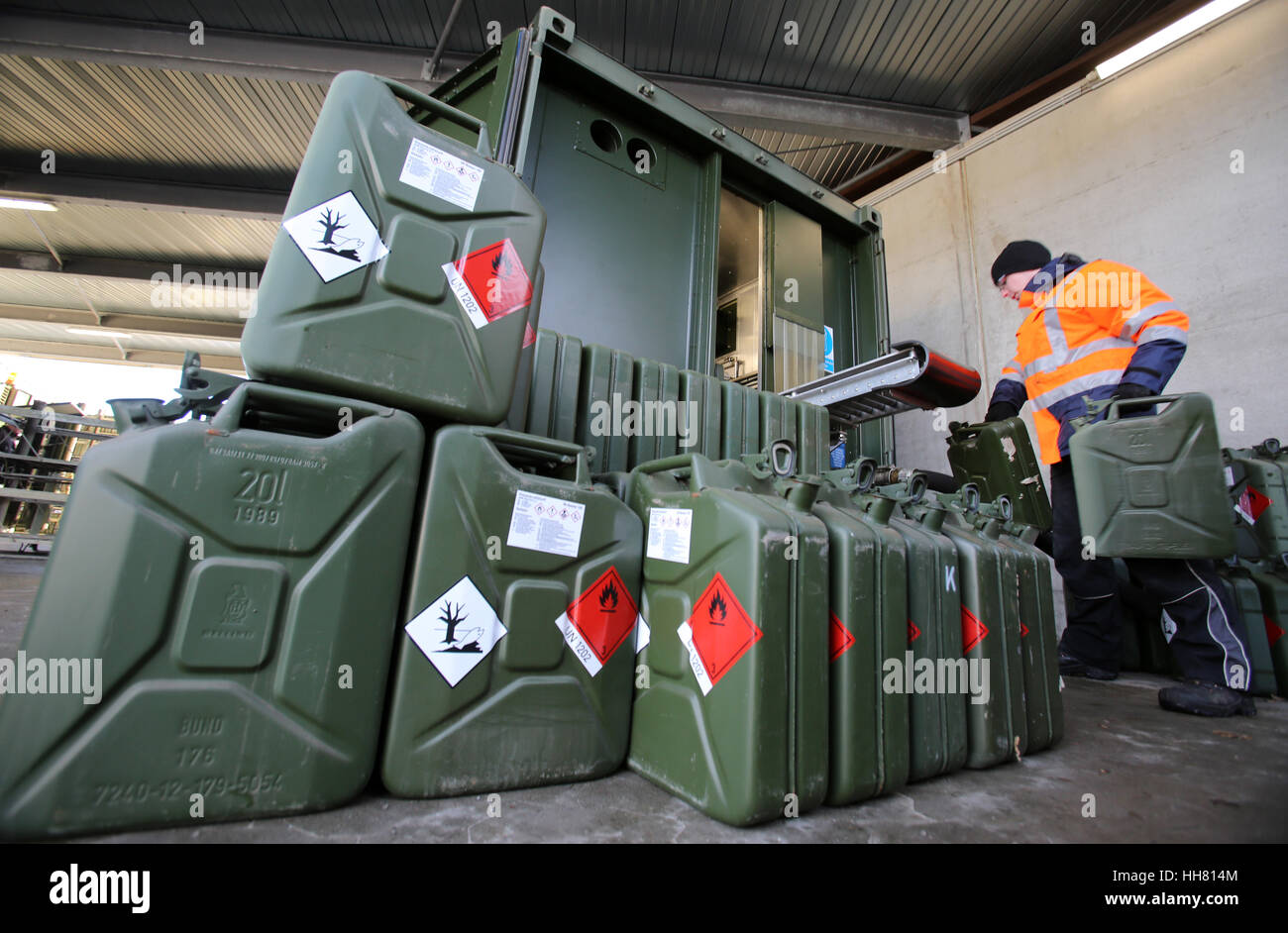 Smaller fuel tanks hi-res stock photography and images - Alamy