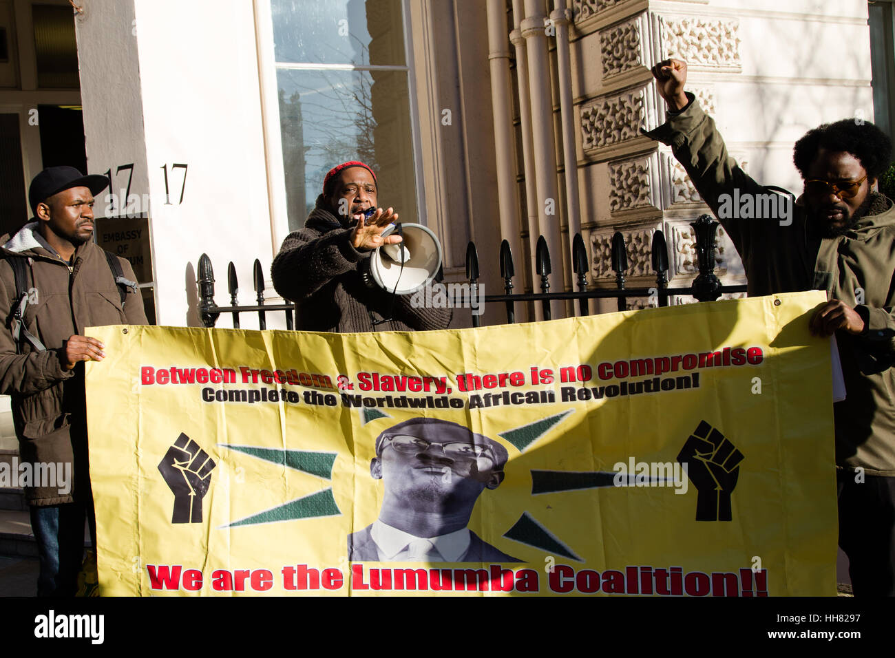 London, UK. 17th Jan, 2017. Members of the Uhuru movement and leader ...