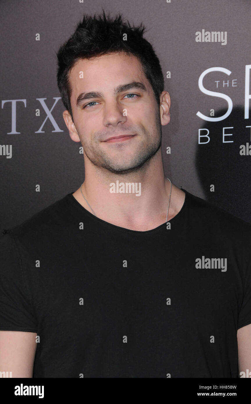 Brant daugherty hi-res stock photography and images - Alamy