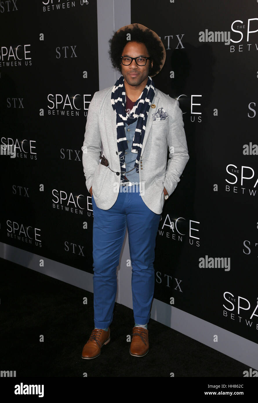 Hollywood, California, USA. 17th Jan, 2017. Johnathan Fernandez, At ...