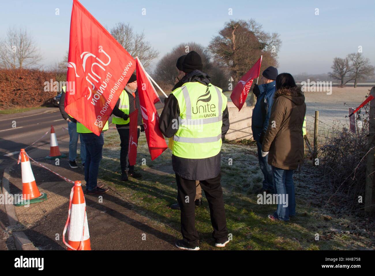 Burghfield, UK. 18th Jan, 2017. Unite union members strike over ...