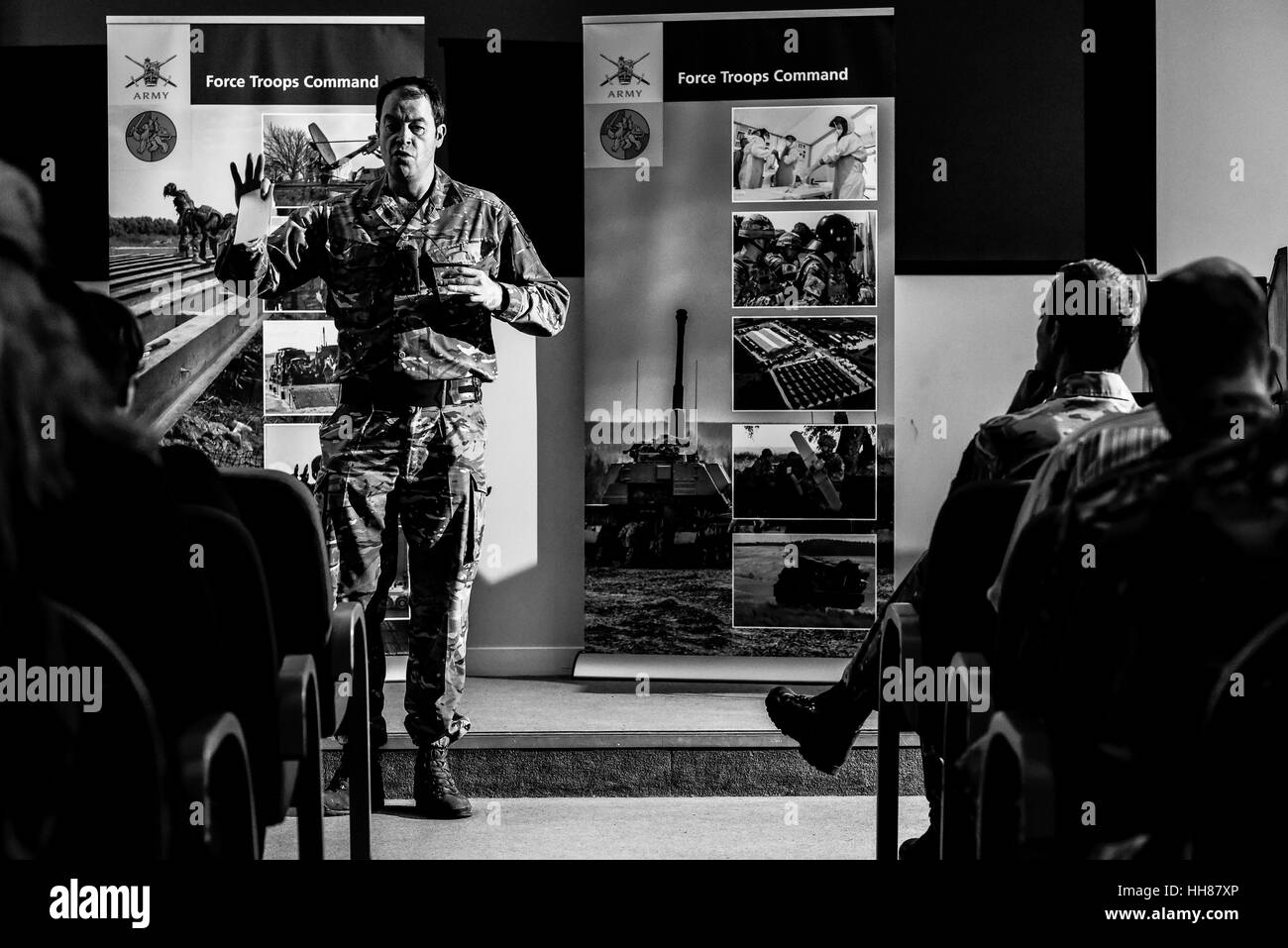 Lieutenant general patrick sanders hi-res stock photography and images ...