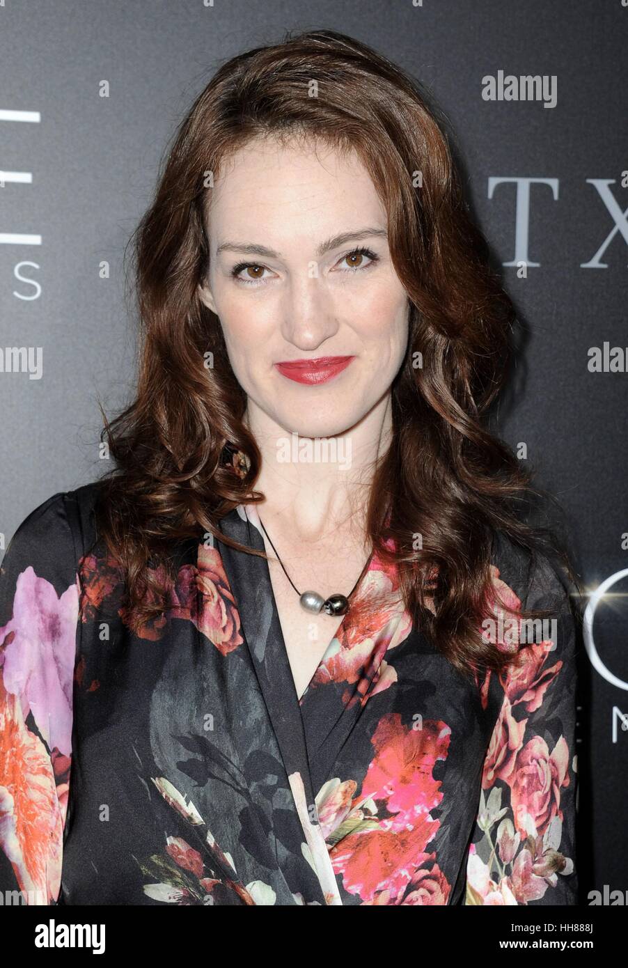 Kristen rakes hi-res stock photography and images - Alamy