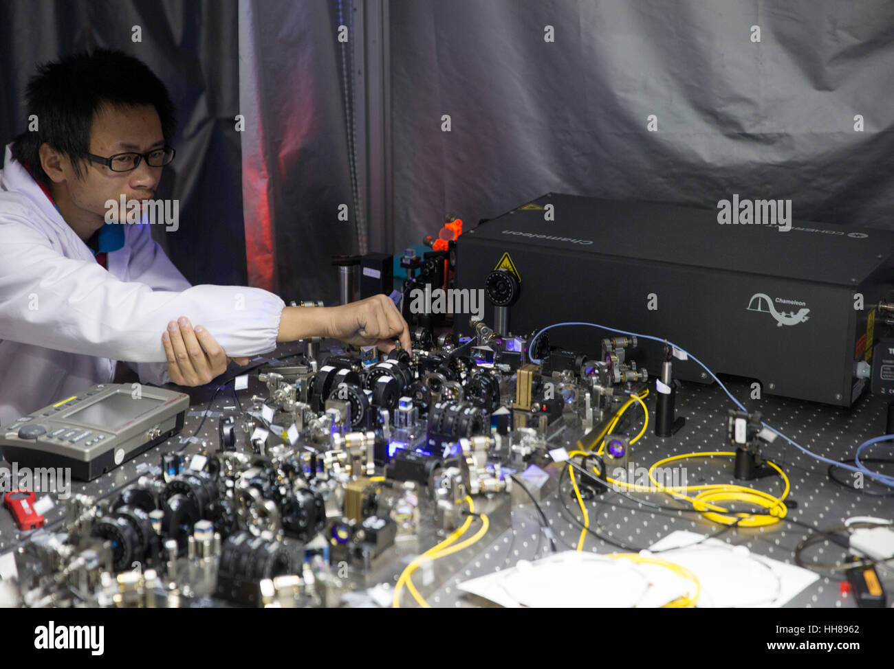 Teleportation hi-res stock photography and images - Alamy