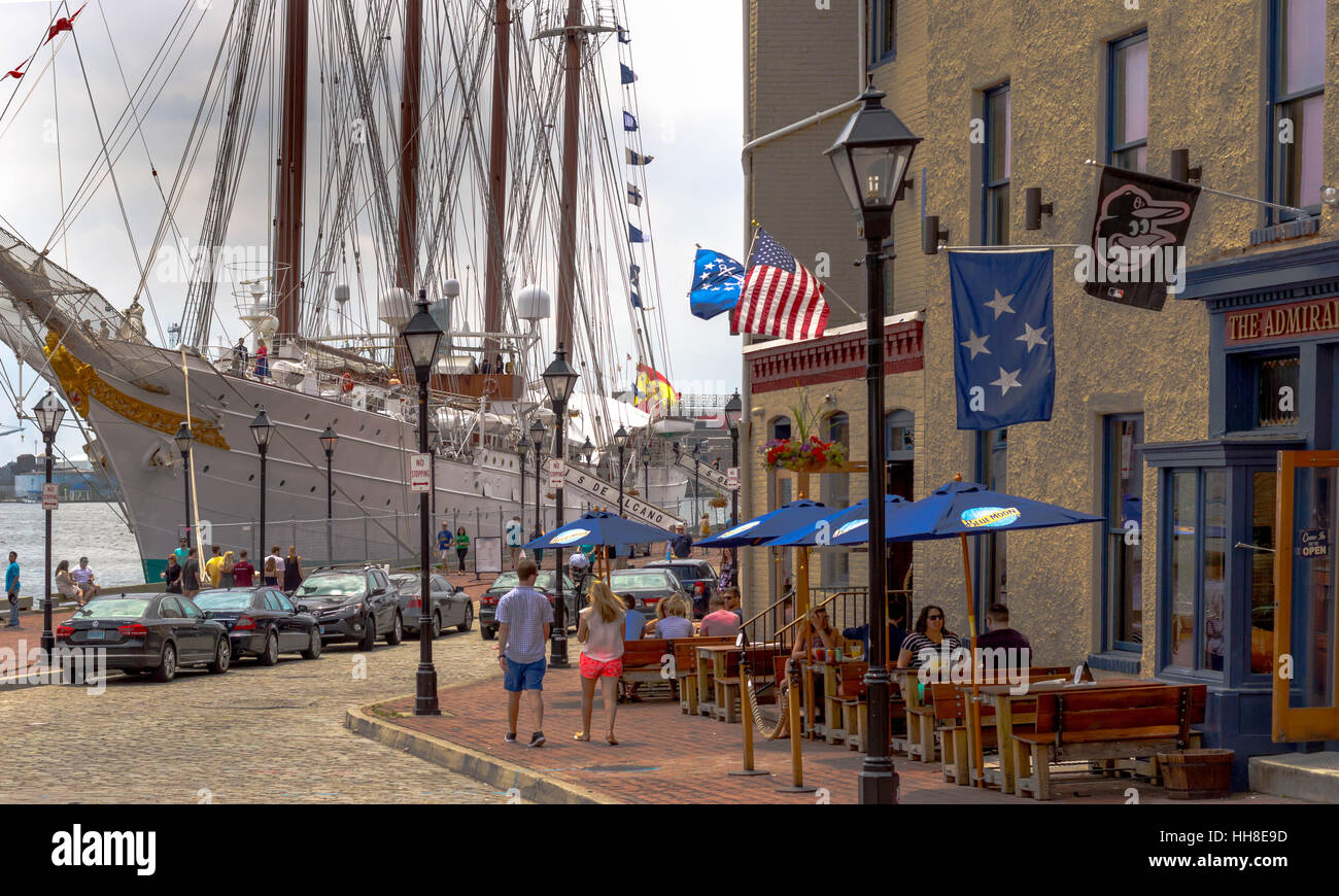 Steel schooner hi-res stock photography and images - Alamy