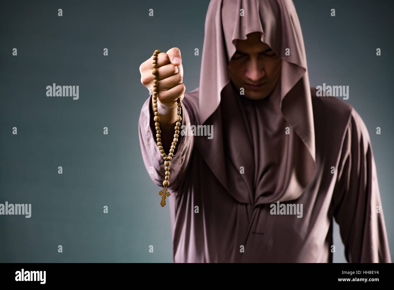 Medieval monk praying god hi-res stock photography and images - Alamy