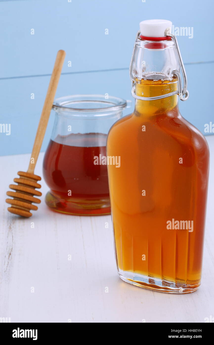 Honey healthy and nutritious sweet food, made by bees using nectar from flowers Stock Photo - Alamy