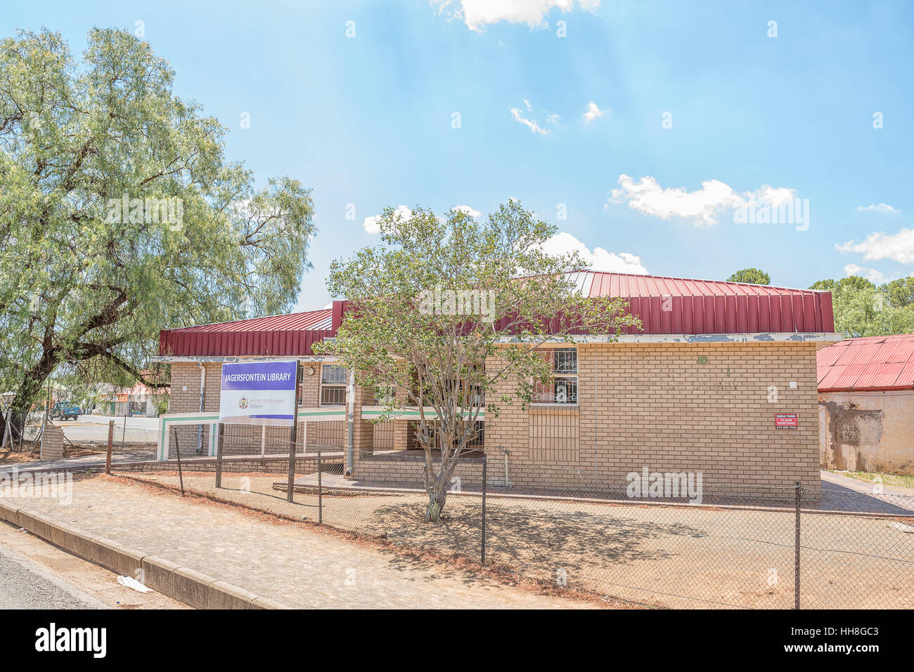 JAGERSFONTEIN, SOUTH AFRICA - DECEMBER 31, 2016: The public library in ...