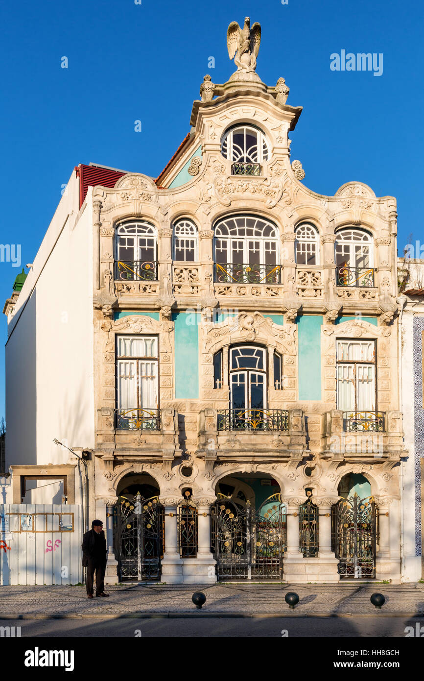 Traditional portuguese architecture hi-res stock photography and images ...