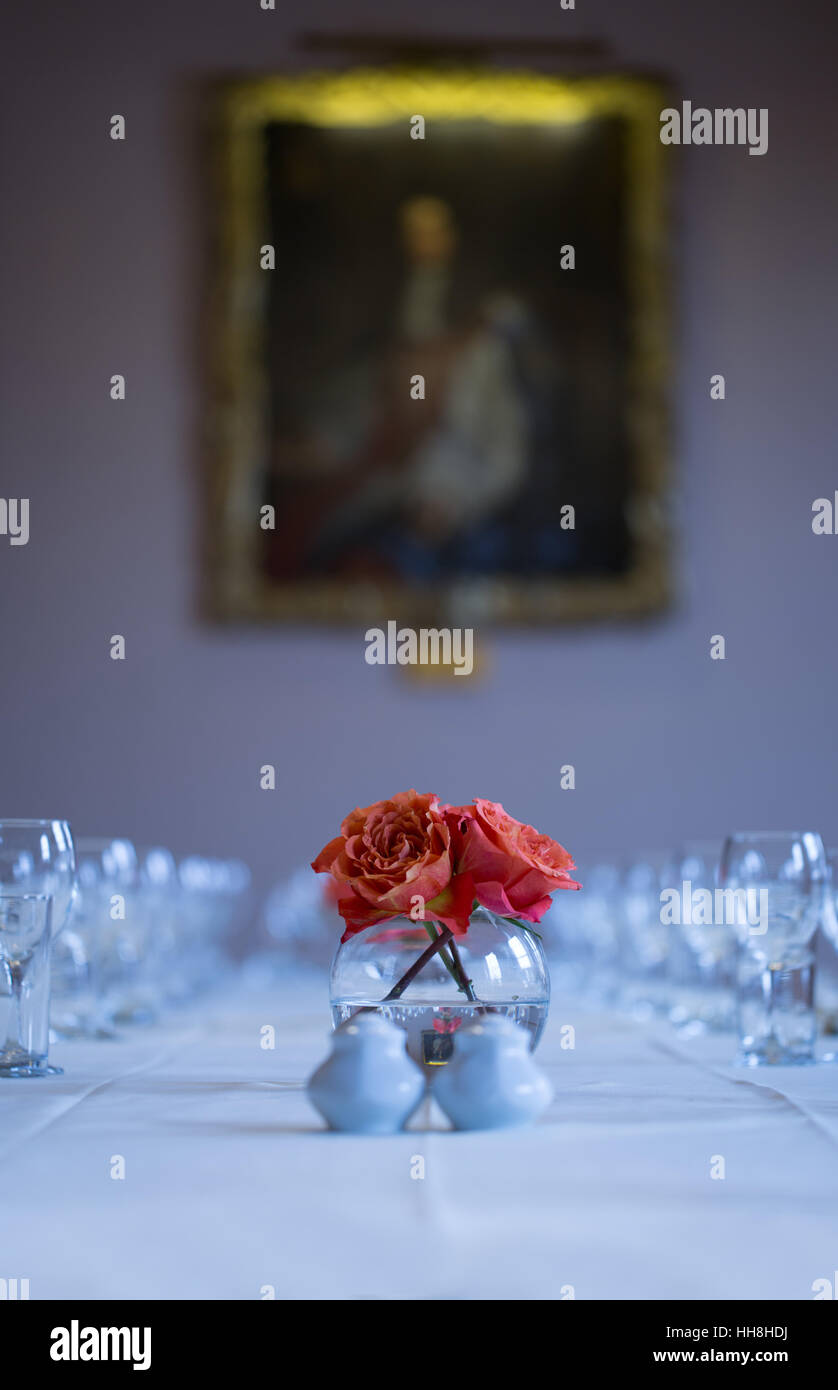 Formal dining room in an english country manor house Stock Photo - Alamy