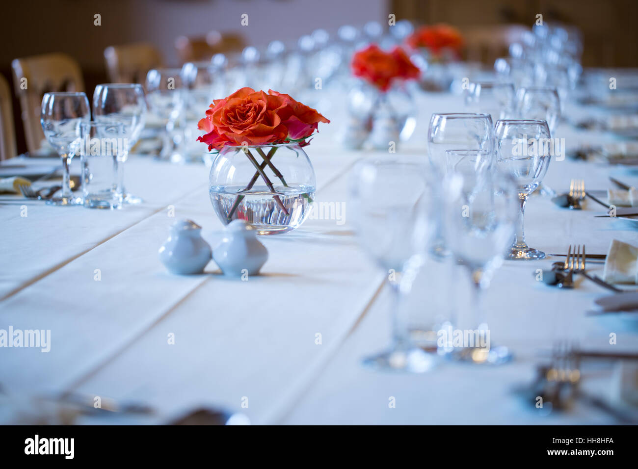 Formal dining room in an english country manor house Stock Photo - Alamy