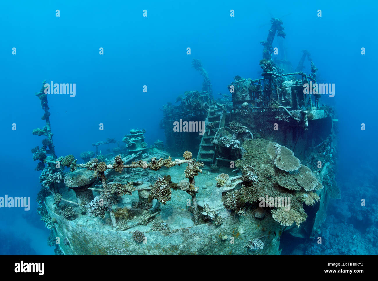 Underwater photography sunken ship wreck hi-res stock photography and ...