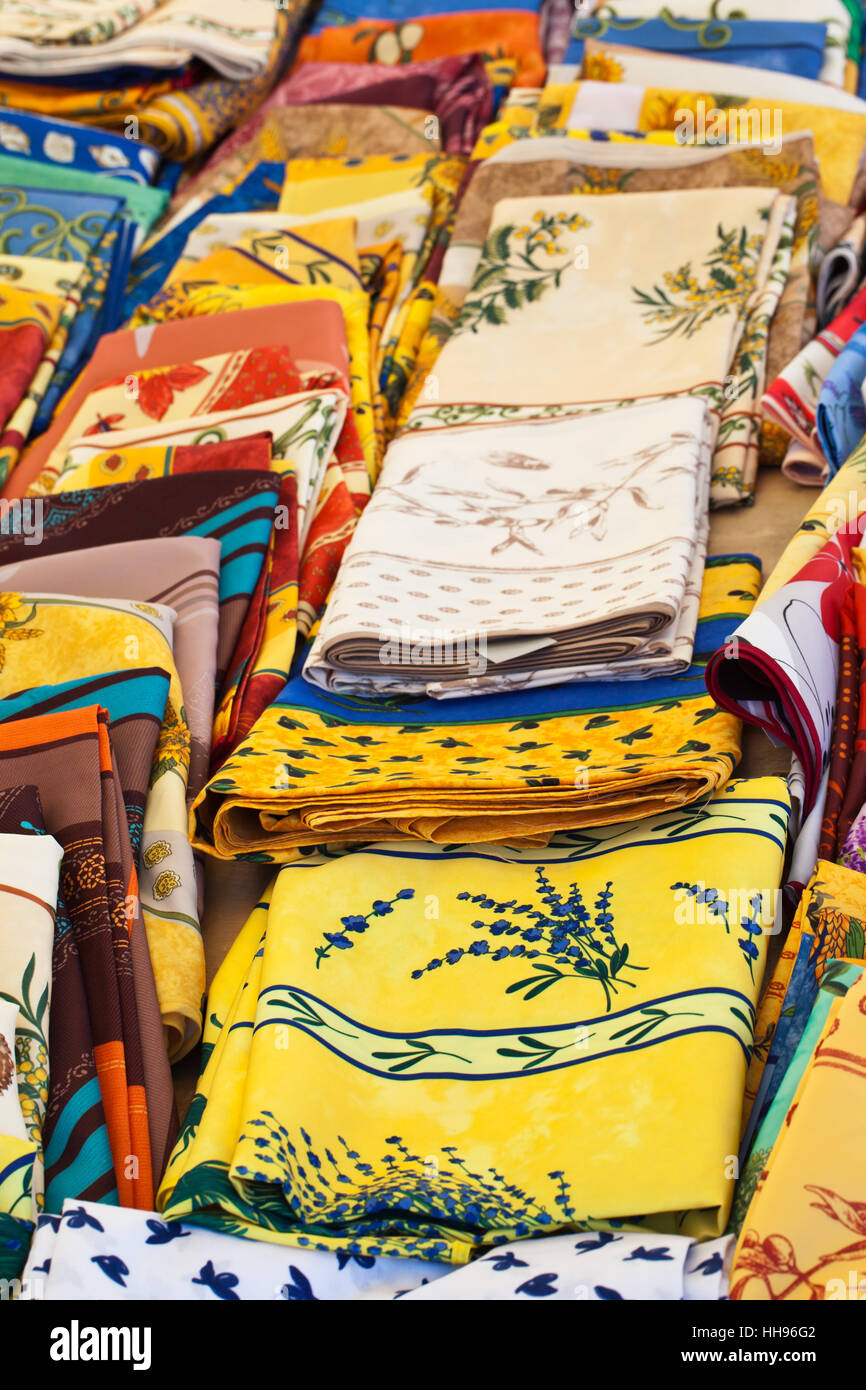Provence market textiles hi-res stock photography and images - Alamy
