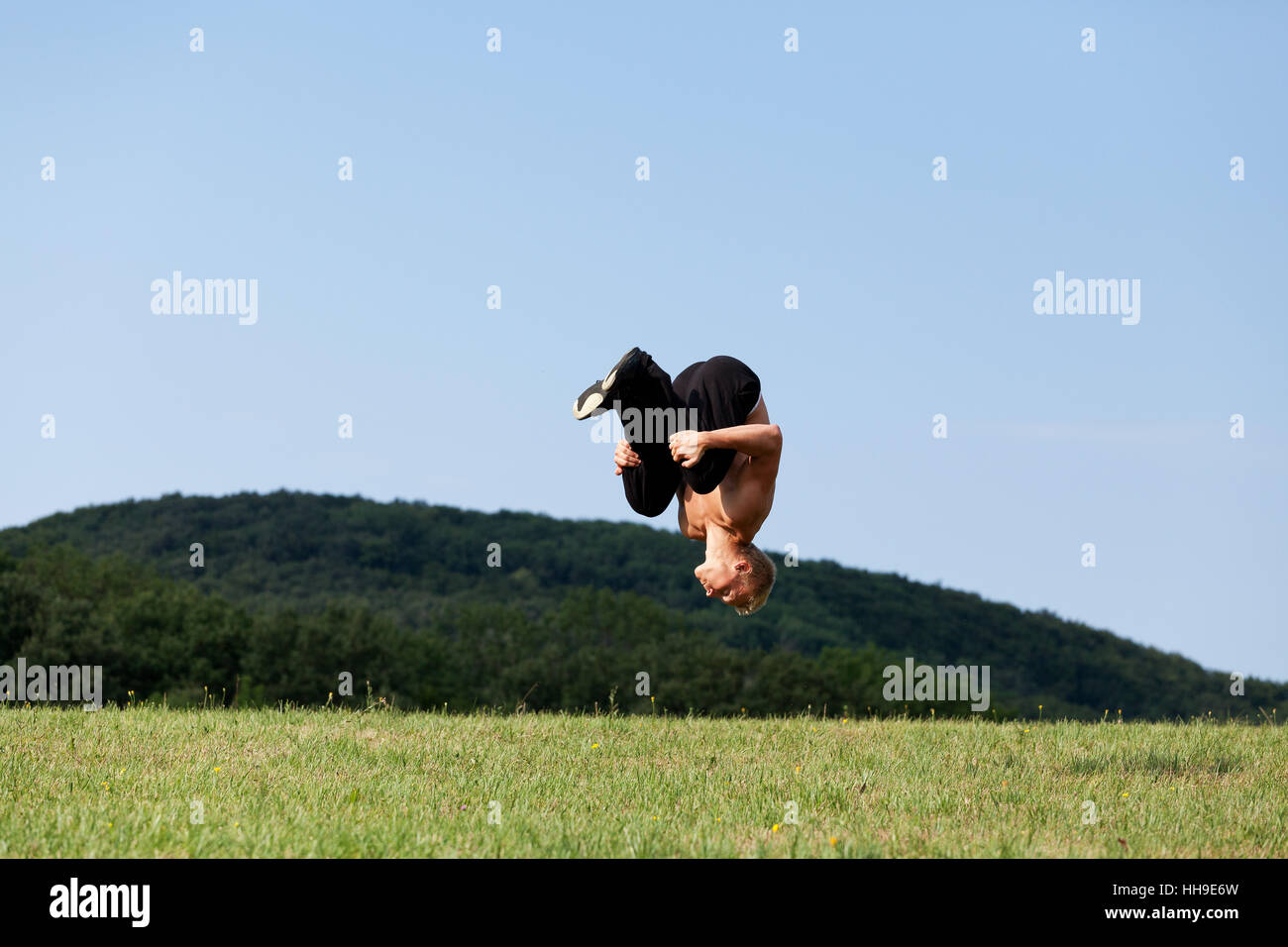 spring, bouncing, bounces, hop, skipping, frisks, jumping, jump, sport ...