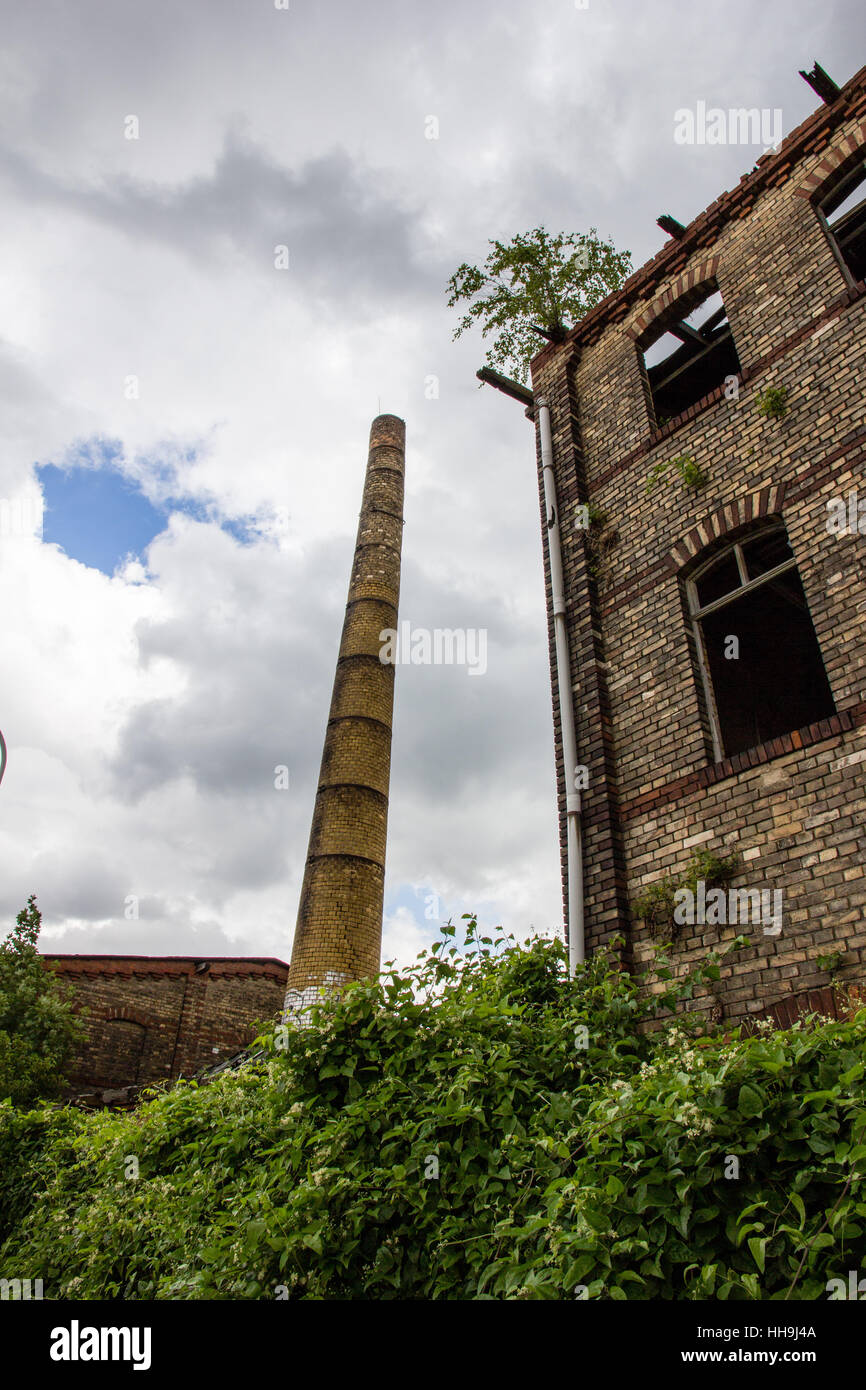 dismal, ruin, work, factory, frowningly, menacing, thunderclouds ...