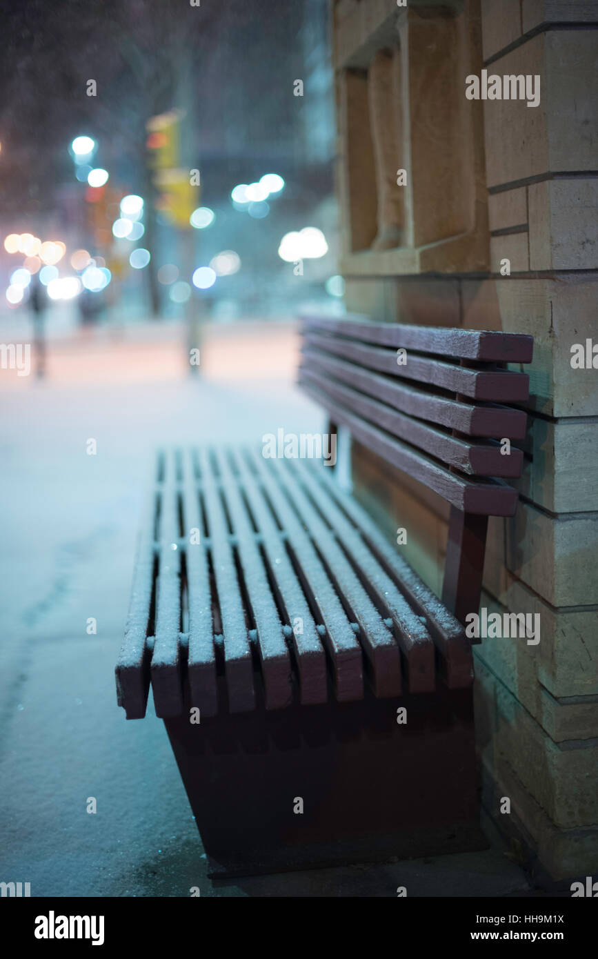 Downtown sidewalk bench hi-res stock photography and images - Alamy