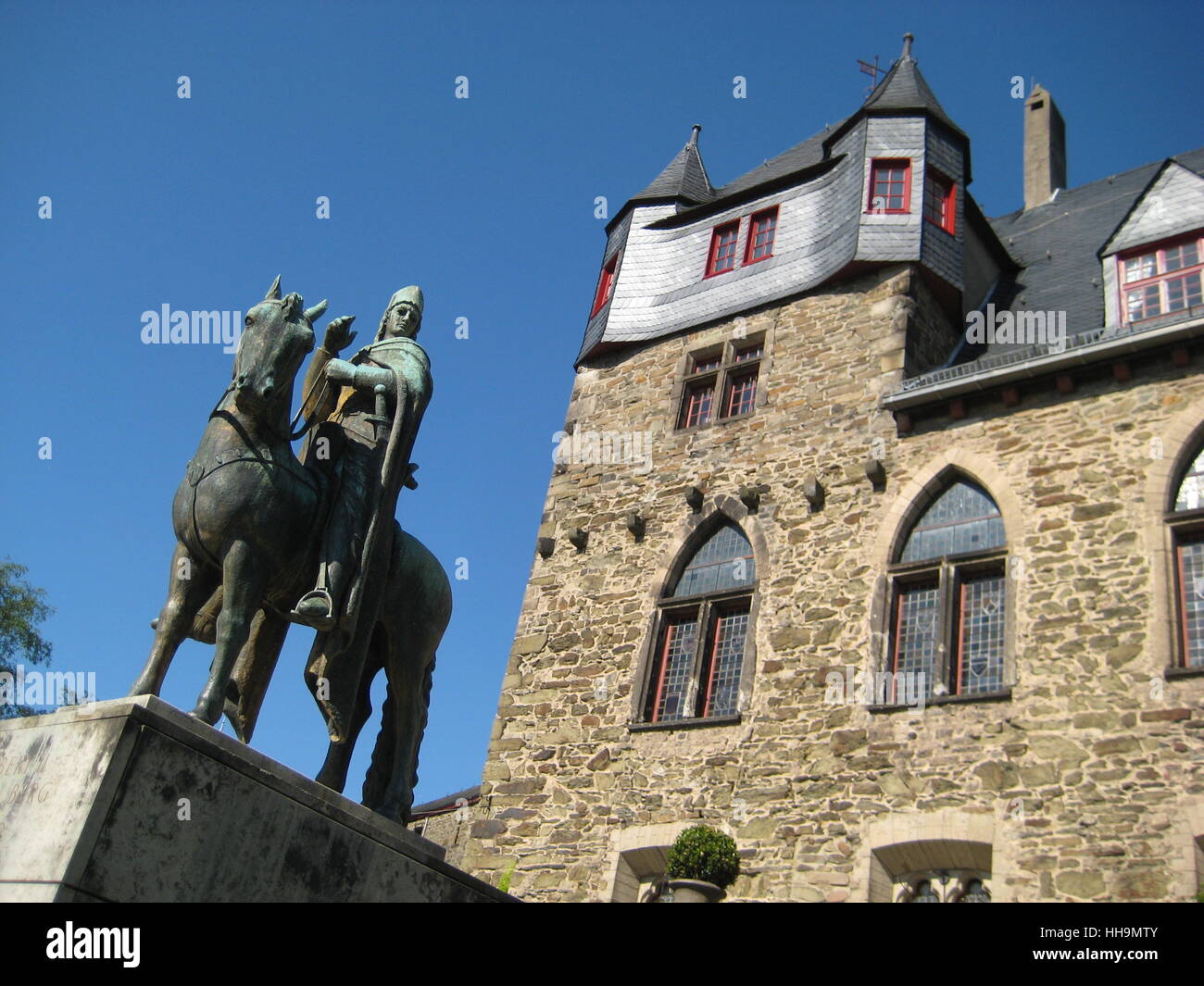 Rider castle hi-res stock photography and images - Alamy