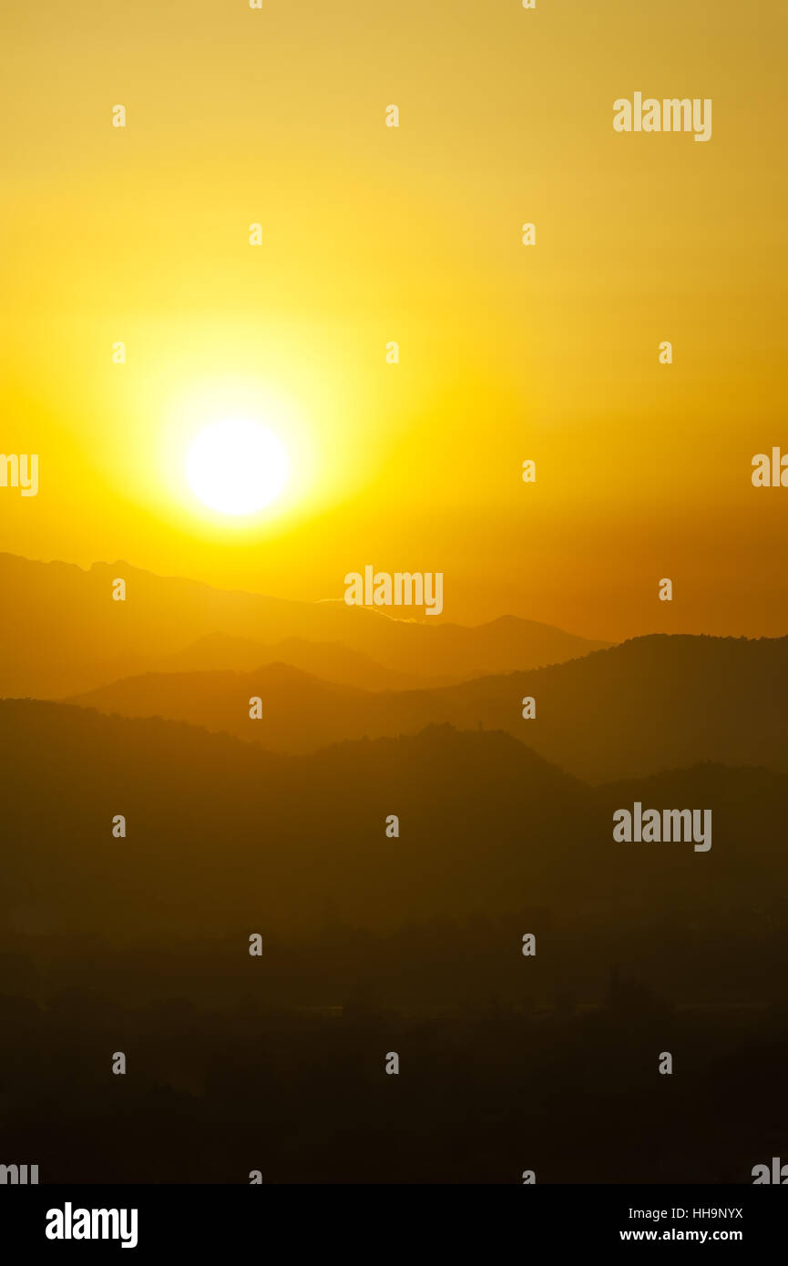 colour, horizon, sunset, sunrise, sunlight, tip, peak, horizontal, dawn ...