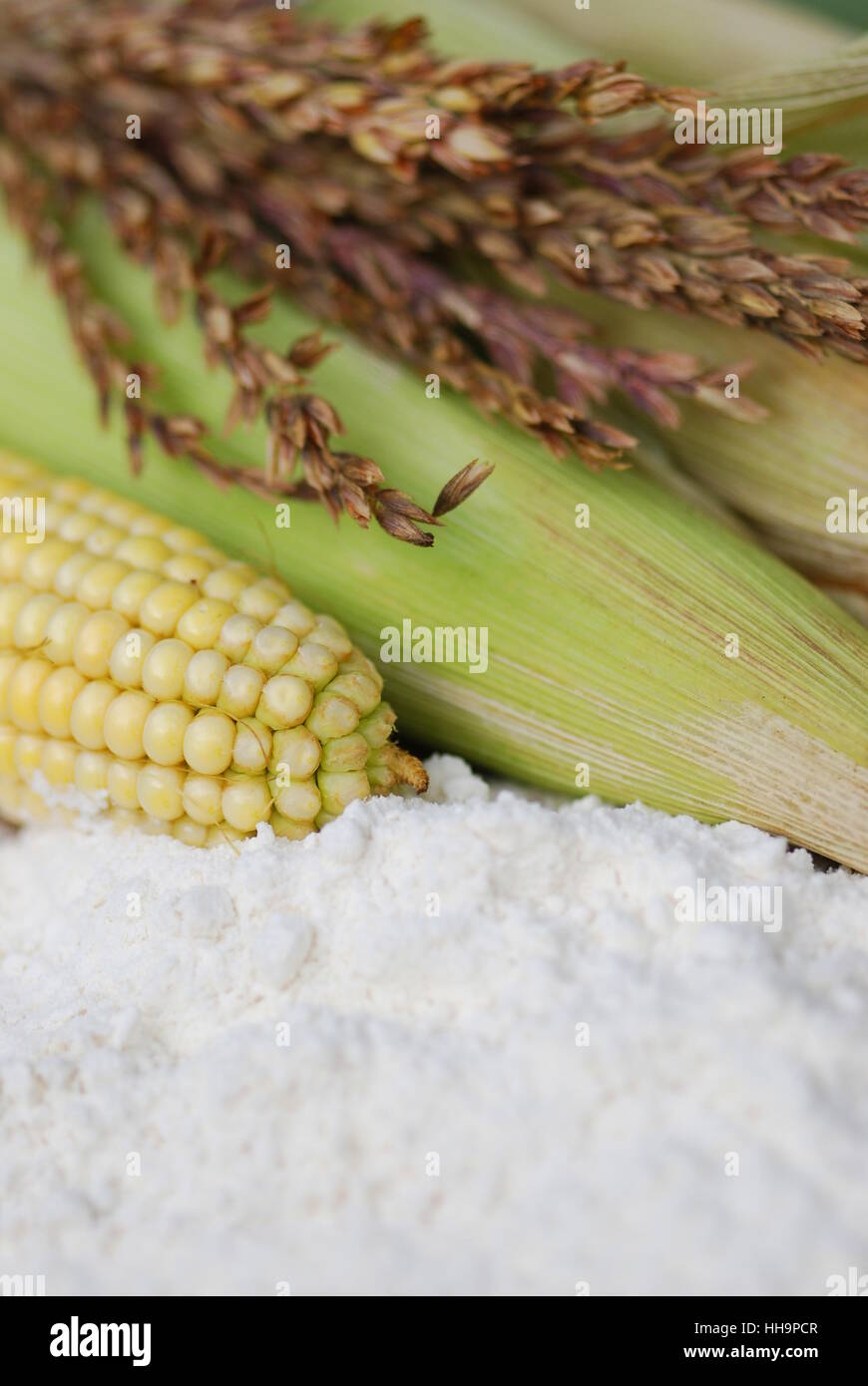 Basic food stuff hi-res stock photography and images - Alamy