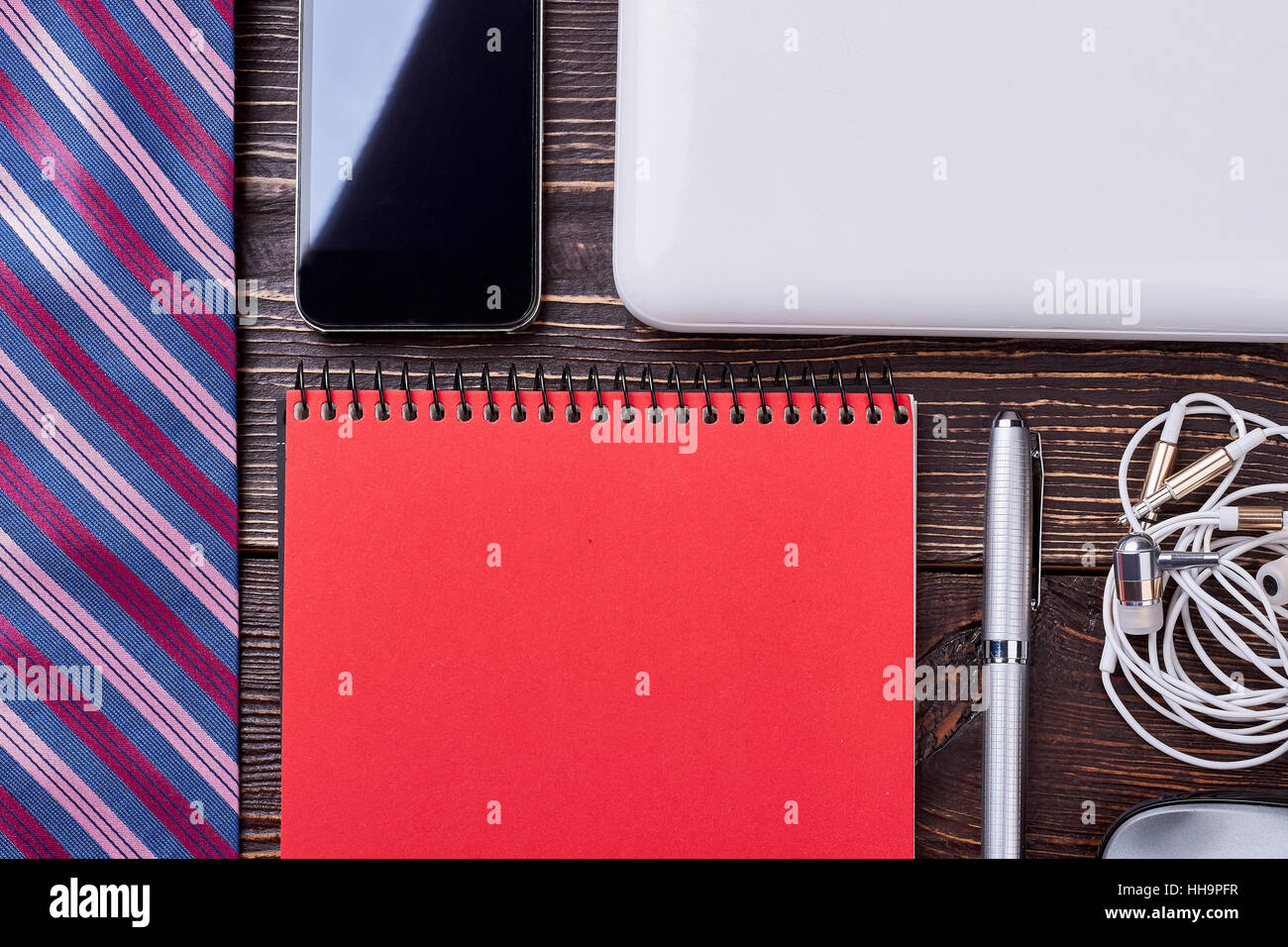 Smartphone and notebook hi-res stock photography and images - Alamy