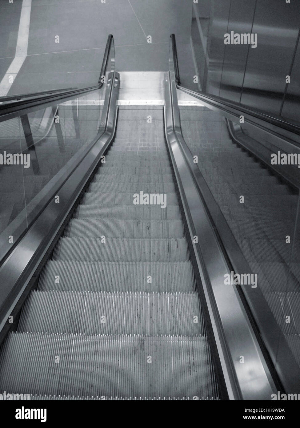 moving stairs seen from above Stock Photo - Alamy