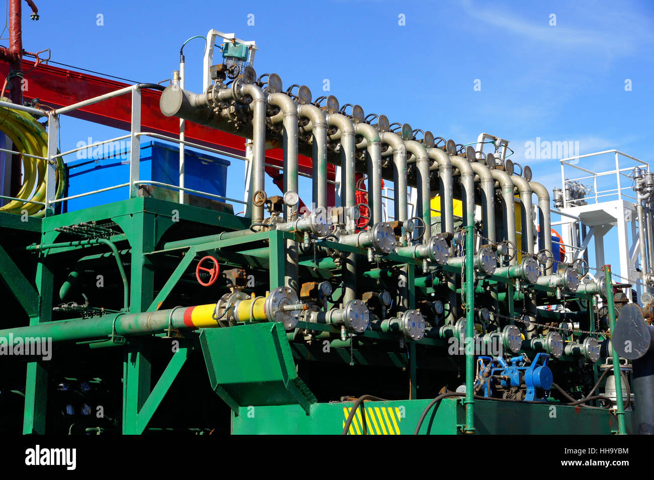 flow, fuel, gas, equipment, flange, gasoline, pipe, tube, object, flow ...