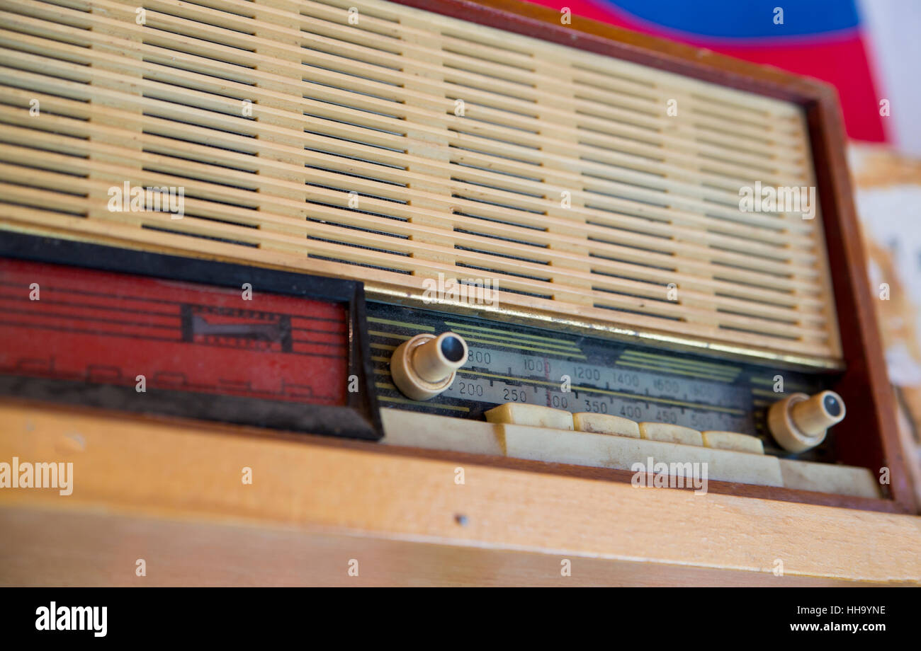 radio, shelf, up, on, retro, old, sign, signal, station, object ...