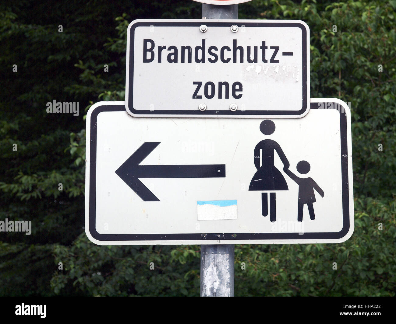 sign, signal, transport, zone, area, pedestrian, piece, section ...