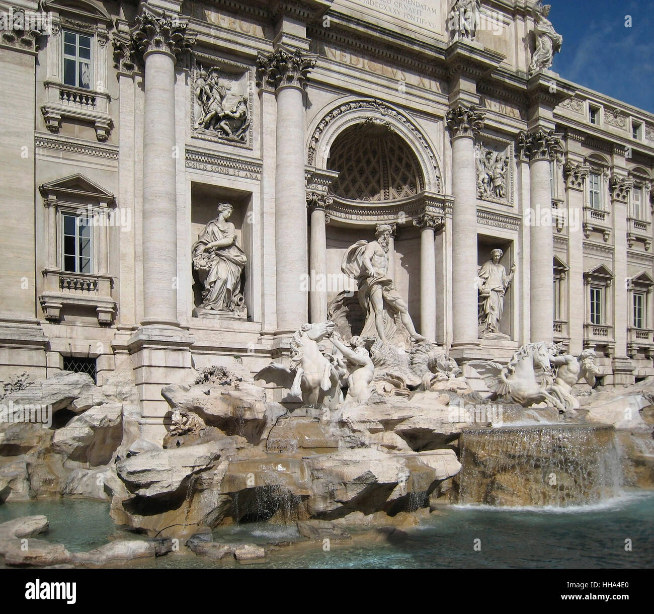 Meerjungfrau brunnen hi-res stock photography and images - Alamy