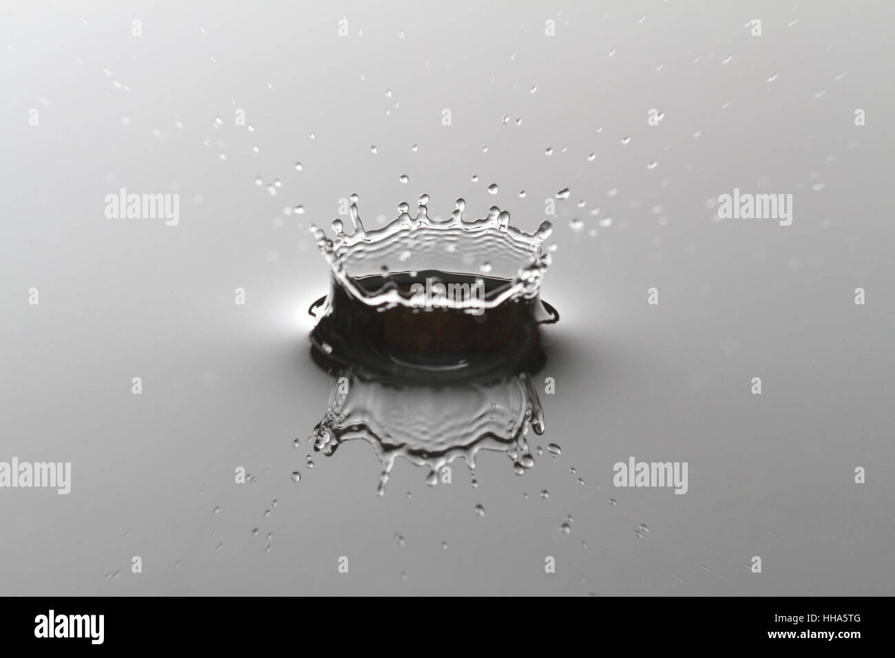 waves, spread, drop, wave, surface, droplet, ripple, spill, splash ...