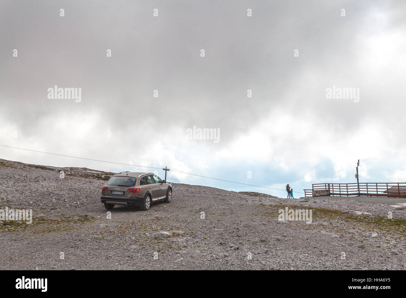 People car hi-res stock photography and images - Alamy