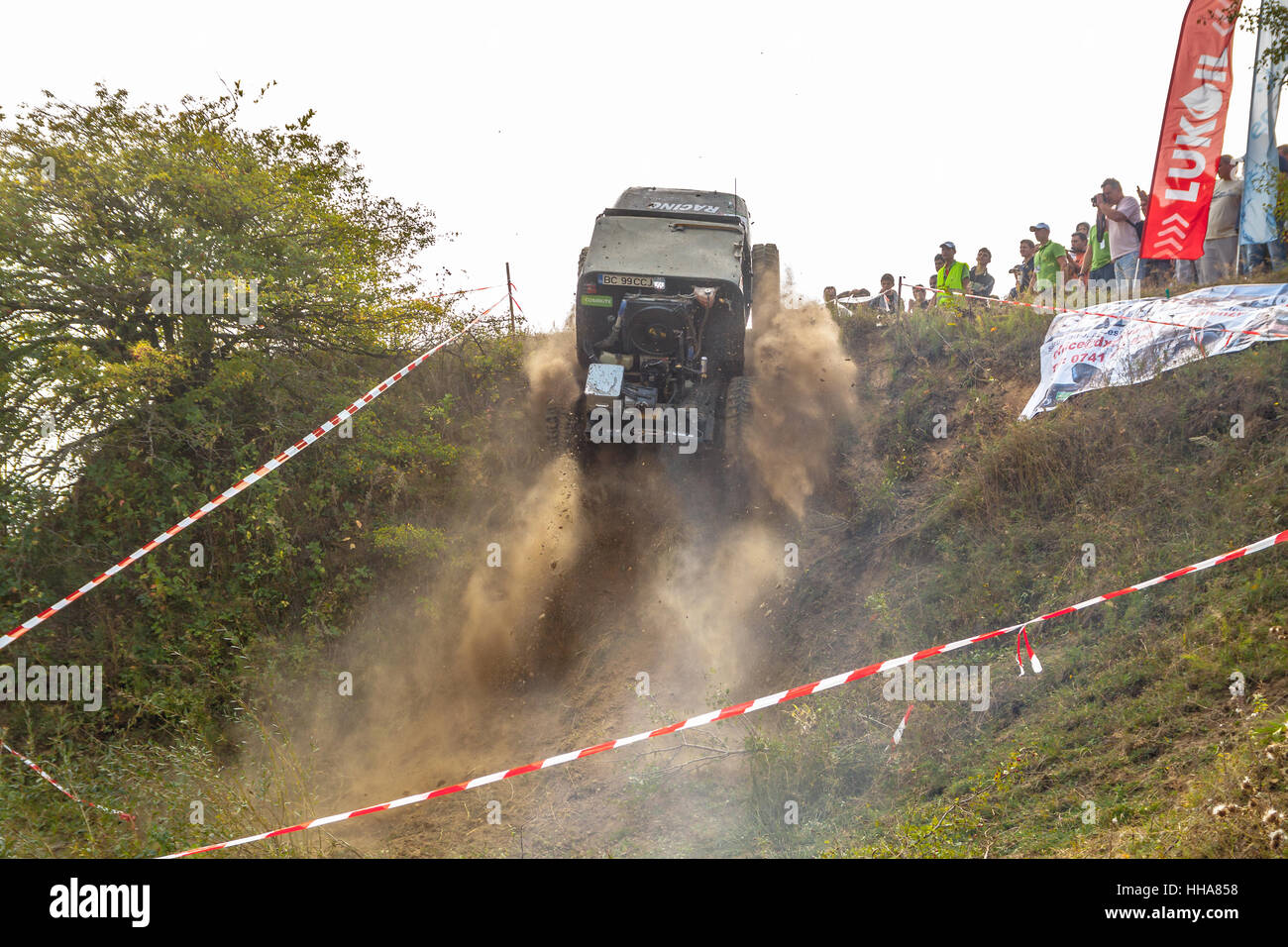 Jeep climbing hill hi-res stock photography and images - Alamy
