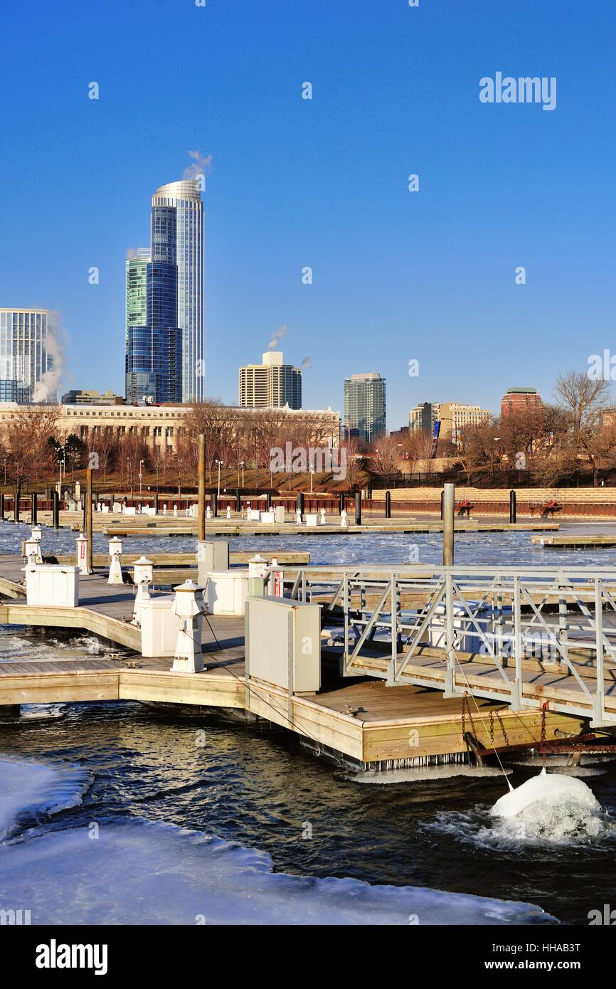 Burnham park harbor hi-res stock photography and images - Alamy