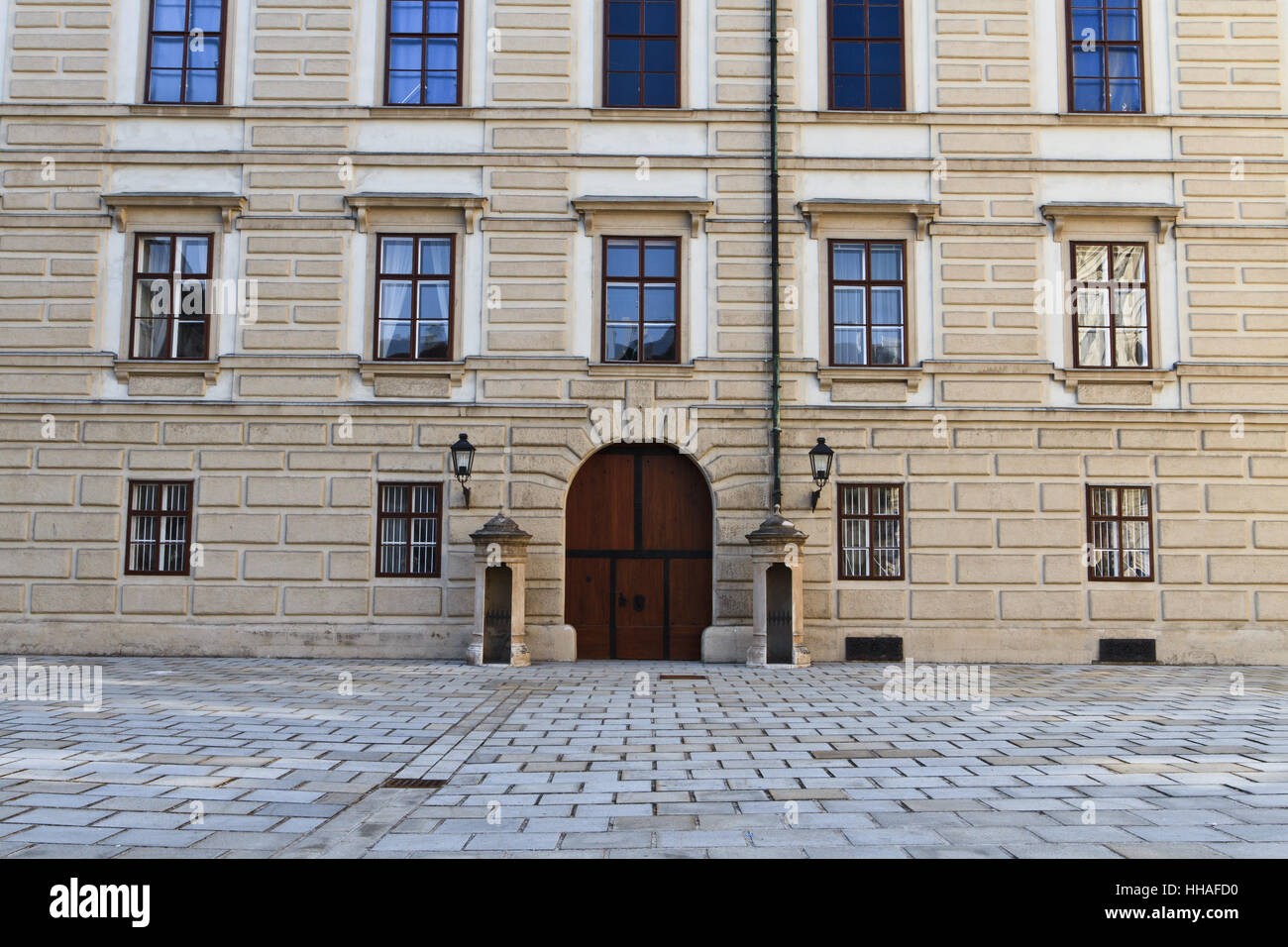 house, building, city, town, monument, famous, statue, window, porthole ...