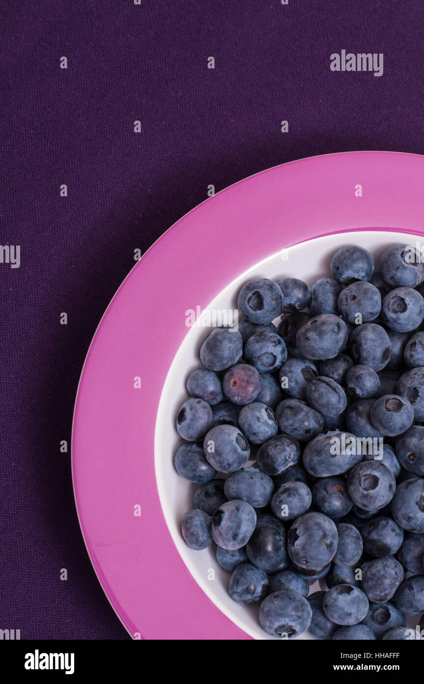 plate with blueberries Stock Photo - Alamy
