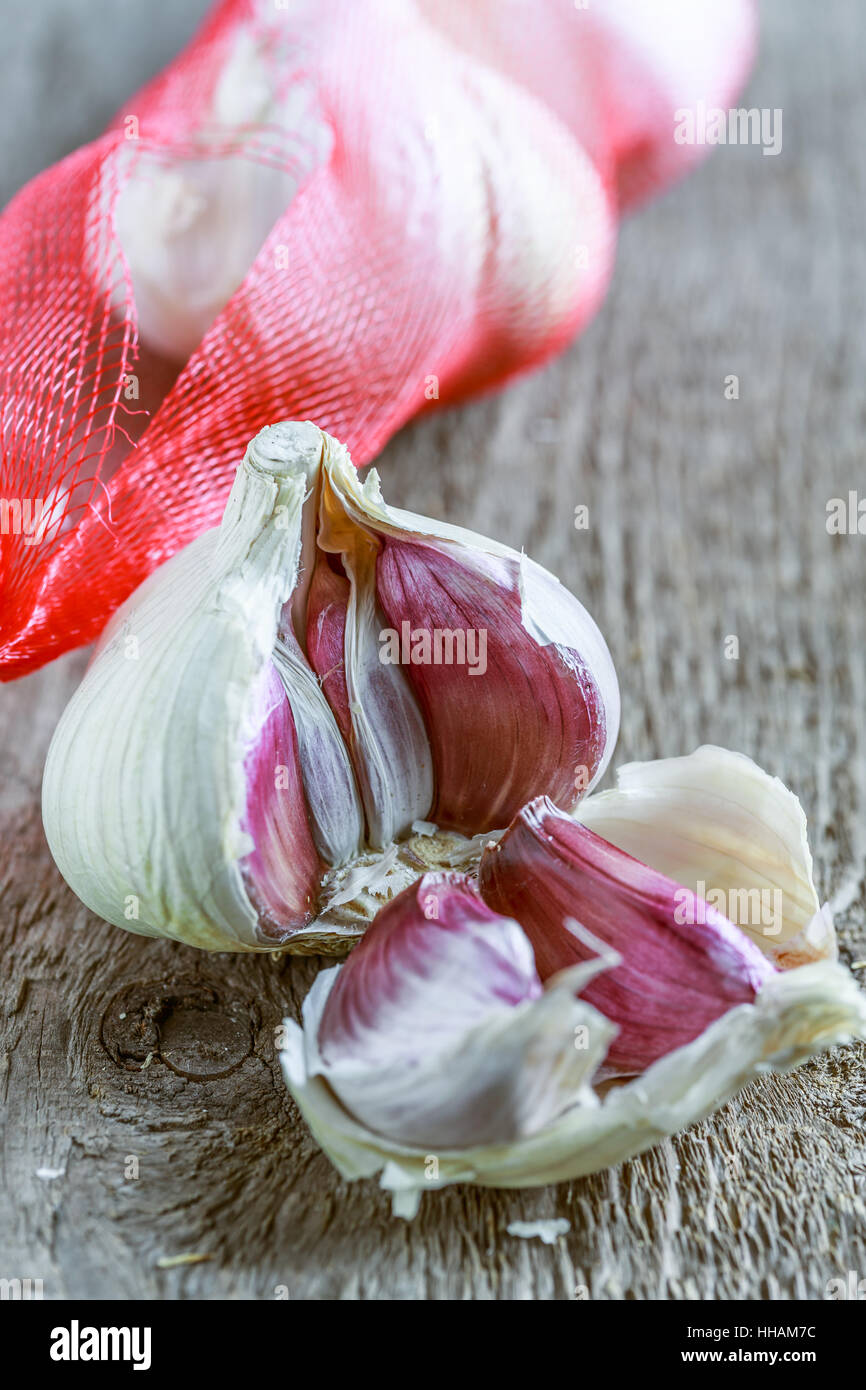 Garlic cloves open garlic hi-res stock photography and images - Alamy